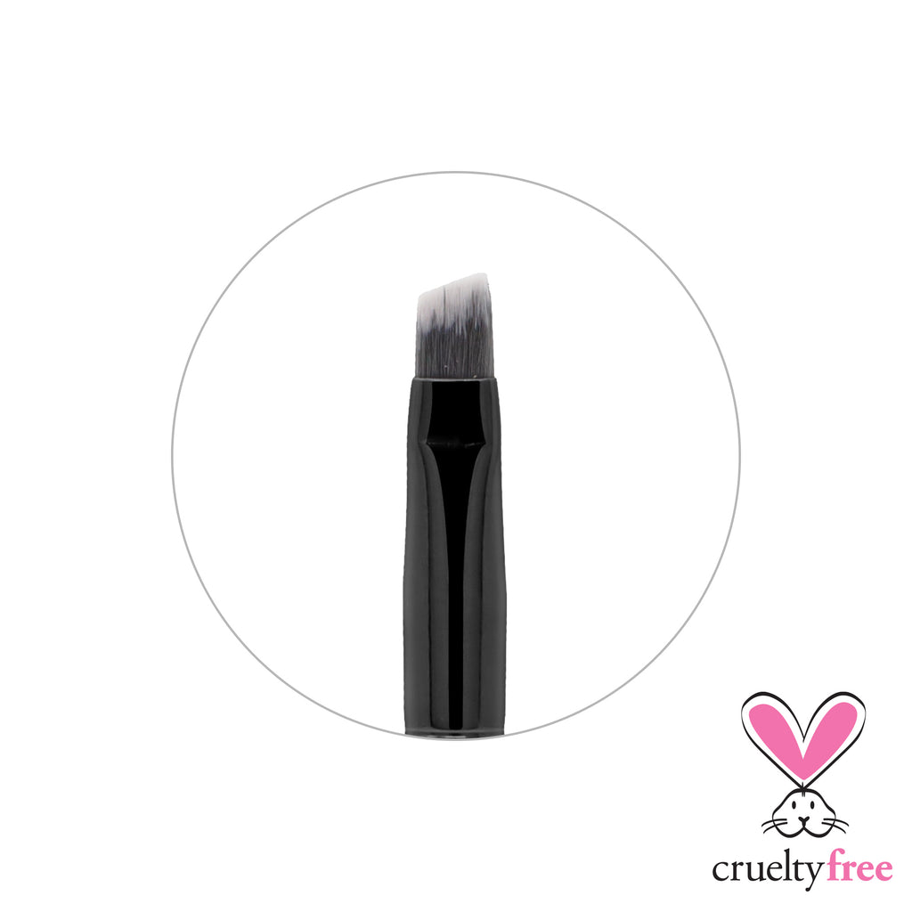 Essential Angled Brow Liner Brush | L.A. COLORS